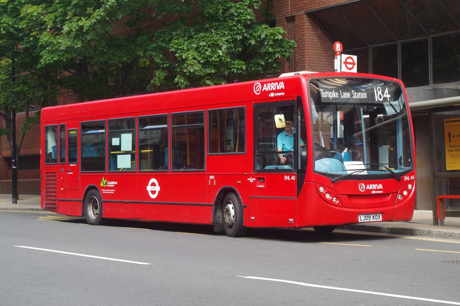 London Bus Route 184